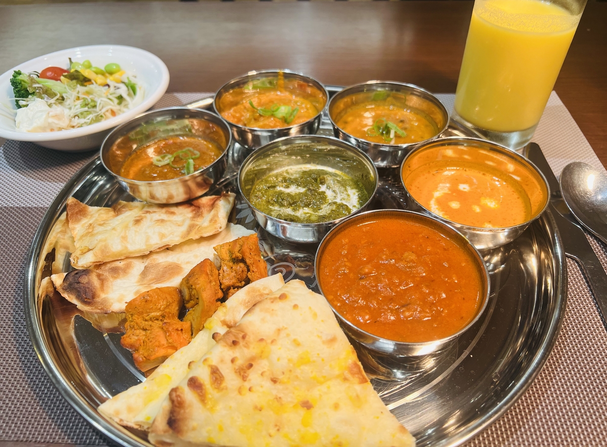 ホテル京阪 天満橋 「マドラススパイス東京 天満橋」がオープン 本格的なインドカレーを味わえるハラル認証店 朝食・ランチメニューがリニューアル ...